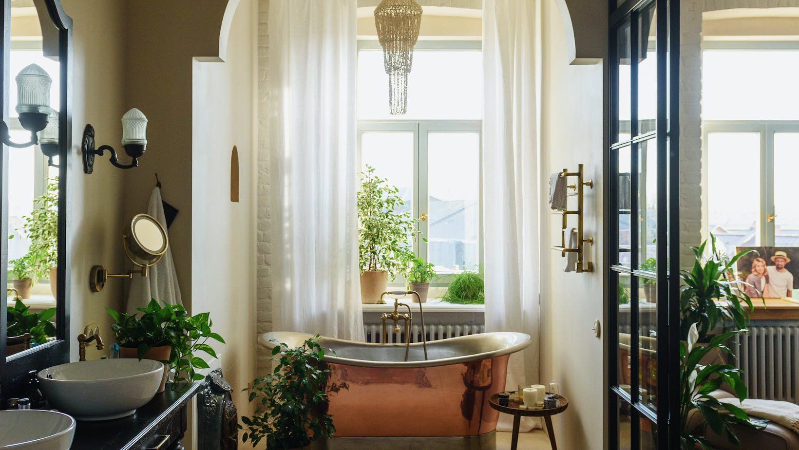 5 Indoor Hydroponic Vertical Garden Ideas to Decorate Your Home’s ...